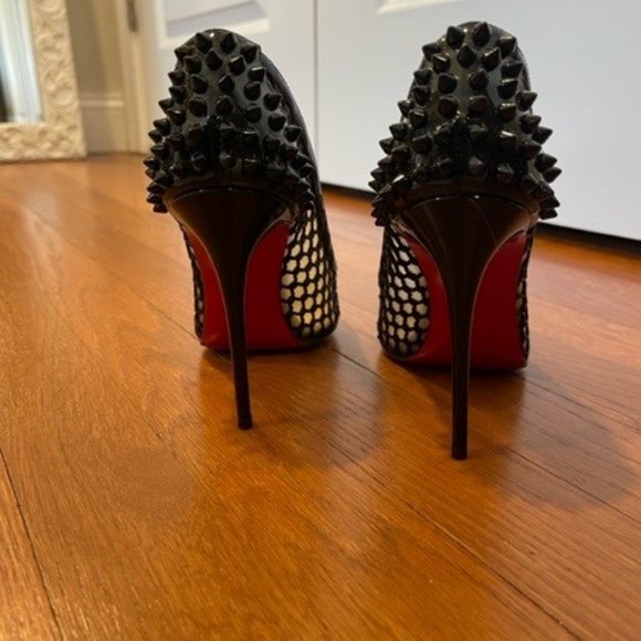 Christian Louboutin | Shoes | Christian Louboutin Guni Pump Black ...